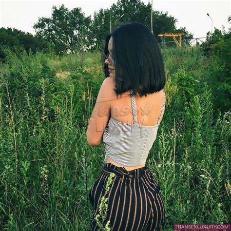 Larissa Mantovanny Acompanhante Travesti • Transex Luxury