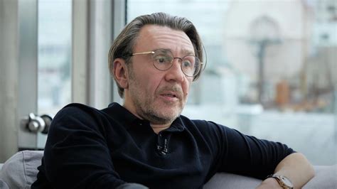 ,,Пошел по стопам Галкина,,. Новая песня Сергея Шнурова ошарашил и ...