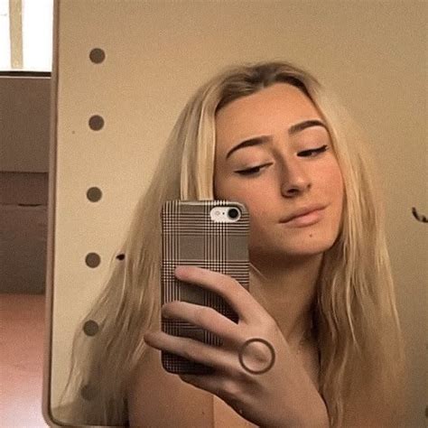 𝖘 𝖔 𝖋 𝖎 𝖆 🥀 Sofiamiralless • Threads Say More