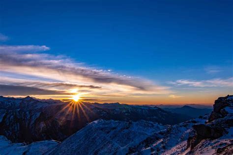 Winter Kedarkantha Trek Trekking In Kedarkantha Trek On India