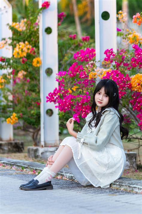 Fully Node Girl Photos Download The Best Free Fully Node Girl Stock
