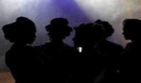 6 दन म Bollywood क दसर सकस रकट क खलस मबई म एकटरस मडल क बद अब