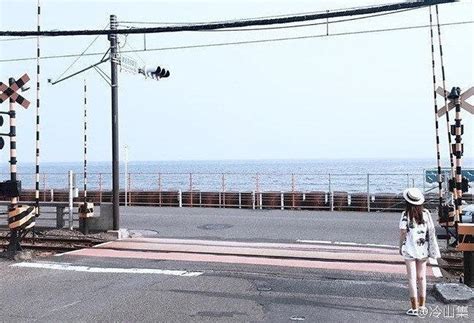 日本镰仓，湘南海岸，高校前站。《灌篮高手》漫画取景地