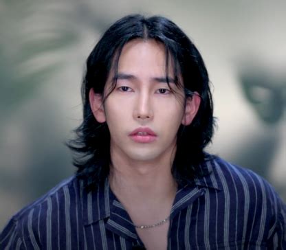 육준서 프로필 키 성형전 논란 육준서 이시안 현커