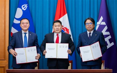 “Хурдтай хөгжлийн төлөөх зориг” гэрээнд МАН АН ХҮН намын удирдлагууд гарын үсэг зурлаа