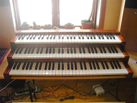 A New Frame For The Manuals Lars Virtual Pipe Organ Site