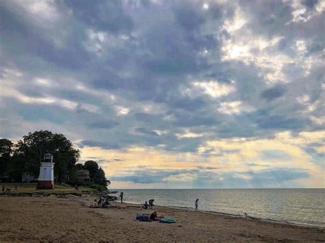 17 Beaches In Ohio Find Your Perfect Spot For A Summer Getaway · 365