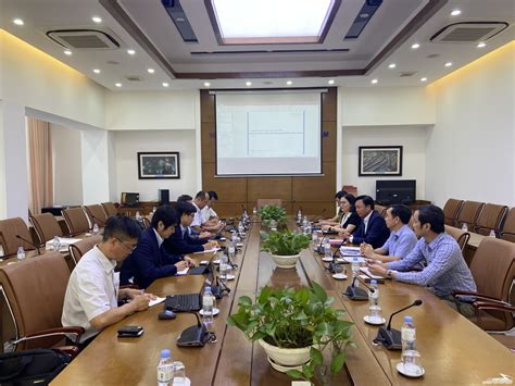 phó tgĐ hoàng gia khánh tiếp đón chủ tịch công ty hạ tầng ihi ĐẦu mÁy