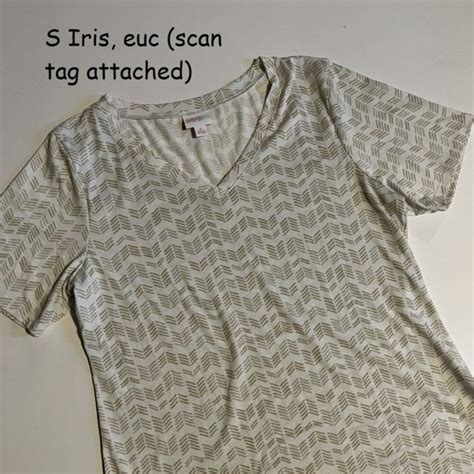 Lularoe Tops Small Lularoe Iris Top White With Beige Chevrons Poshmark