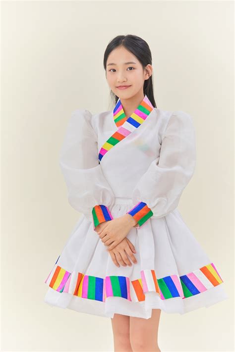 김태연 쇼챔피언서 더블 타이틀곡 고개타령 무대 최초 공개 기사상세 Imbc 연예