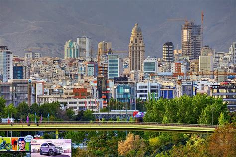 Distrito 3 De Teherán Y Paso Superior Peatonal Abo Atash Bridge Irán