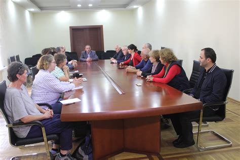 ფოტო გალერეა მონიტორინგის საიტი