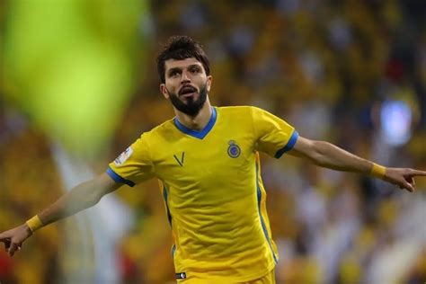 جلال‌ الدین ماشاریپوف در لیست یحیی گل محمدی نیست طرفداری