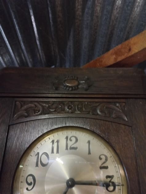 Need help identifying family heirloom grandfather clock. : r/clocks