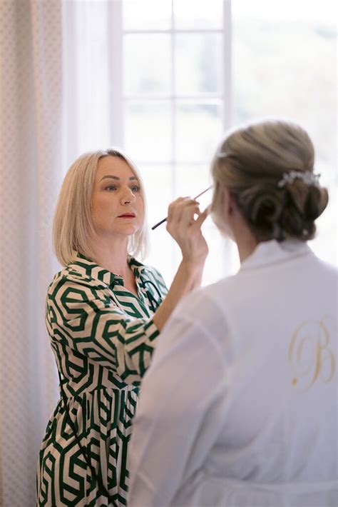 Sarah Rees Makeup Artist Occitanie Weddings