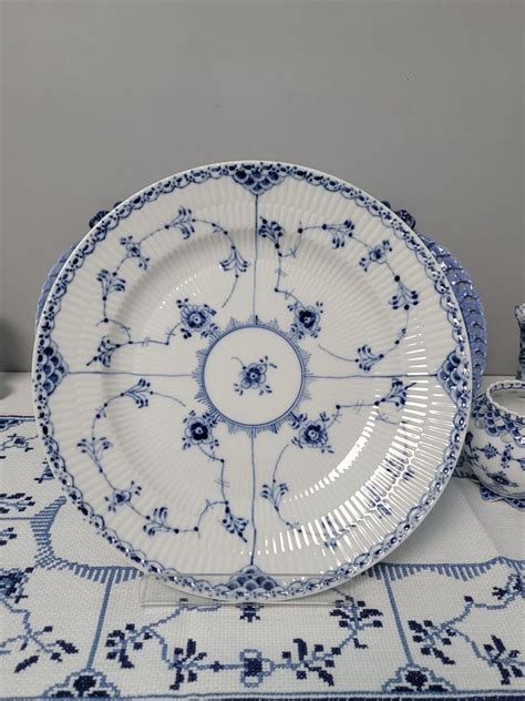 로얄코펜하겐 하프레이스 디너 접시 헬로마켓