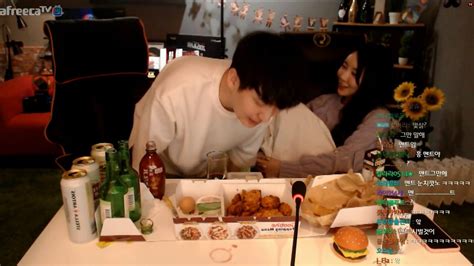 로이조x릴리 나랑 잭스할래 Youtube