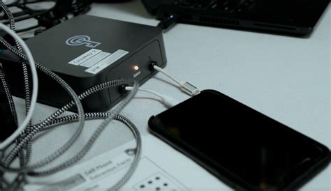 Techmeme Leaked Documents Graykey A Phone Unlocking Tool Used By Police Can Access “partial