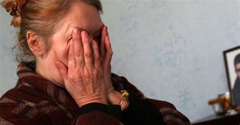 Майка ми ме остави при баща ми и избяга Срещнахме се много години по късно Свобода на истината