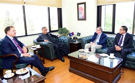 Fbr Clarifies Sales Tax Exemption On Solar Panels And Photovoltaic