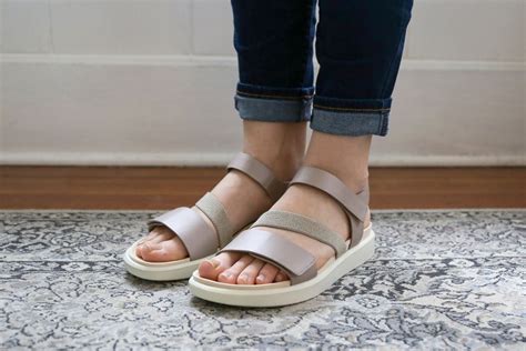 The 11 Best Sandals For Plantar Fasciitis Of 2026 According To Podiatrists