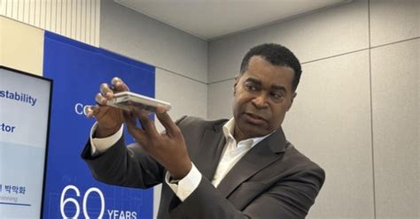 코닝 반도체 유리기판 진출”···삼성전기·skc 등 협업 전망