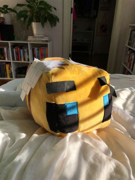 Minecraft Bee In 2025 Cute Stuffed Animals Minecraft Decorations