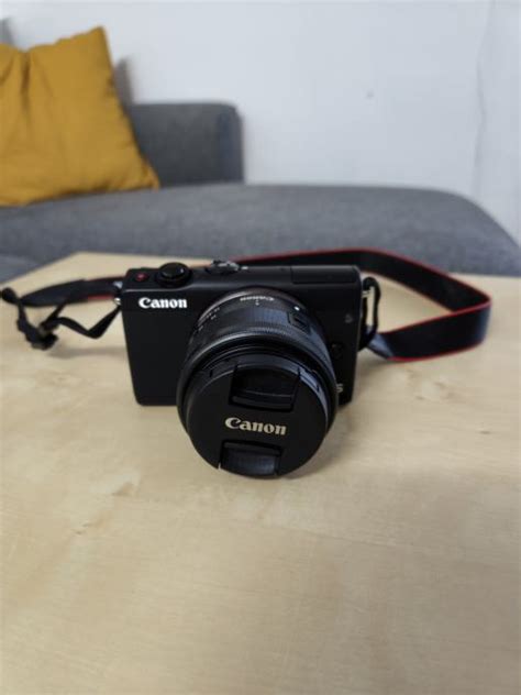 Canon Eos M100