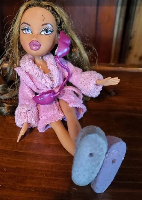 Does Anyone Actually Play With Their Bratz R Bratz