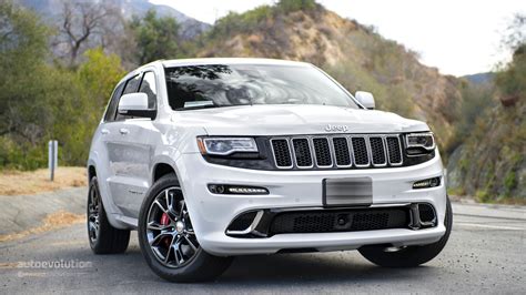 2014 Jeep Grand Cherokee Srt Hood