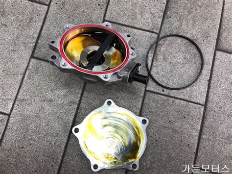 Bmw E90 320i 오일 누유 오일 소모 밸브 가이드실 가이드 고무 오일필터 하우징 가스킷 밸브 커버 가스킷 등 네이버 블로그