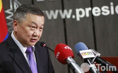 З Энхболд Нийгмийн даатгалын шимтгэлийг хоёр хувиар нэмэх заалтад Ерөнхийлөгч хориг тавина