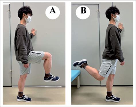 The Comparison Between Foam Rolling Either Combined With Static Or Dynamic Stretching On Knee
