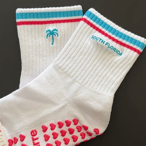 Pilabarre Grip Socks For Pilates Barre And Life