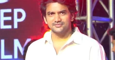 ஒரு படம் தான் ஹிட்டு அதுக்கே இப்படி ஆட்டம் இவ்வளவு திமிரு ஆகாது கவின் லேட்டஸ்ட் வீடியோ