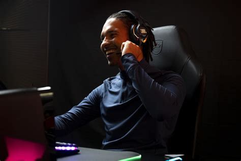 Total Gaming Immersion And Pinpoint Accuracy With The Jbl Quantum Wireless Jbl News