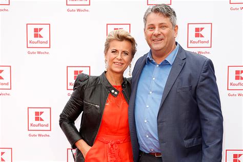 Fliegende Autos Grillparty And Ein Edles Dinner Kaufland Lädt Zum Vip