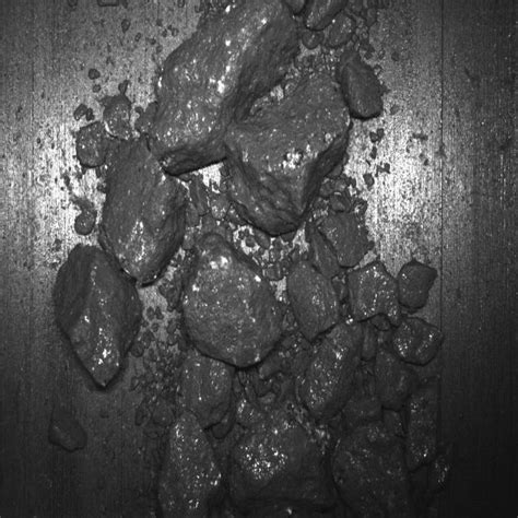 Rock Detection Instance Segmentation Dataset V4 Yolo Train 1 By