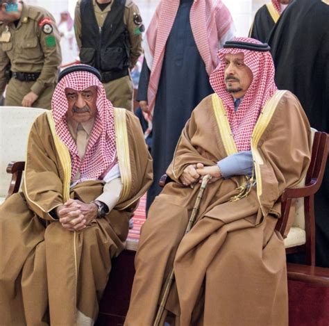 أمير الرياض يؤدي صلاة الميت على الأميرة نجلاء بنت سعد جريدة المدينة