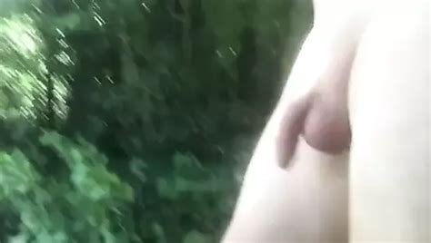 공공 홀에서 알몸으로 걷기 xHamster