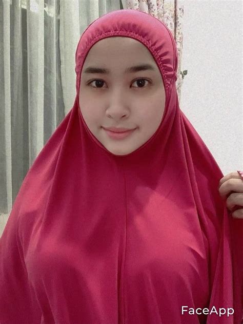 Pin oleh Dayat van Adan di Beautiful hijab di 2024 | Gaya hijab, Wanita ...