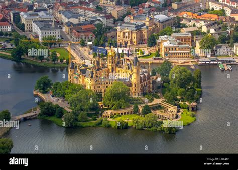 Castle Schwerin Castle Garden Lake Burgsee Lake Schweriner See