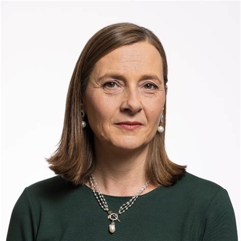 Sarah Armstrong Email Address And Phone Number Rolls Royce Chief People Officer Contact