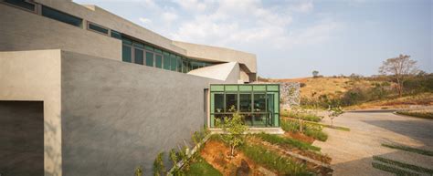 Overlapping House Vaslab Architecture Archdaily