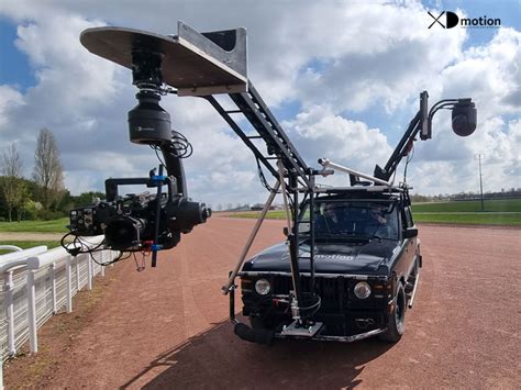 Tracking Vehicle With 3 And 6 Axis Gyro Heads Aerial Filming And