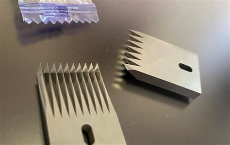 超硬カッターで長寿命！食品、医療品の包装機や金属箔・フィルム・テープ・繊維などの精密切断に。｜お知らせ｜超硬加工・ミガキレス金型部品・超硬