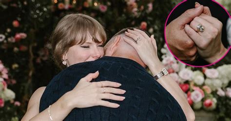 Taylor Swifts Engagement Ring The Facebook