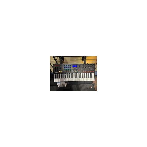 Used Akai Professional 2010s Mpk49 Keyboard Workstation