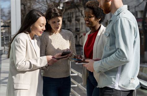 Sustainable App For Employee Commuting Payiq