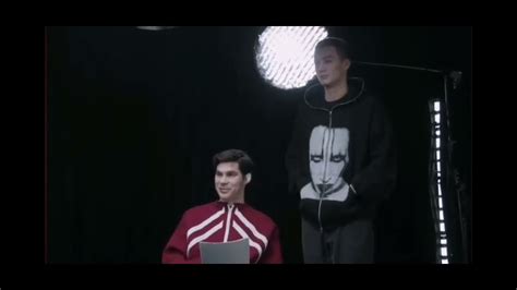 Плюшки подарил Марату Колика Слово пацана Youtube